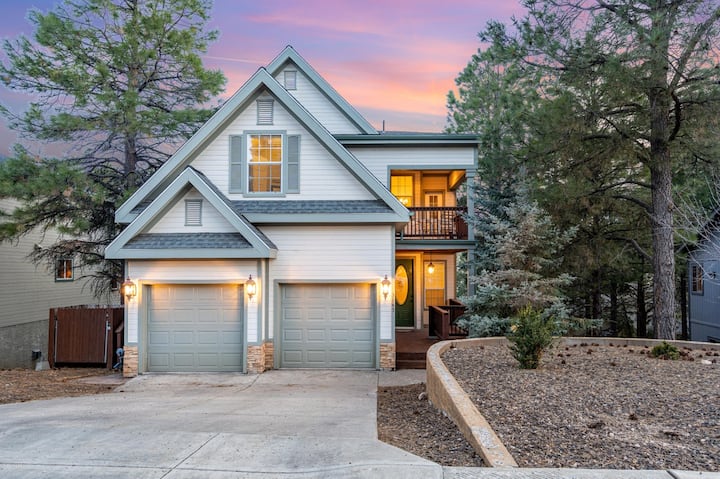 Renovated 3200 Sq/foot Home With A/c And Hot Tub - Flagstaff, AZ