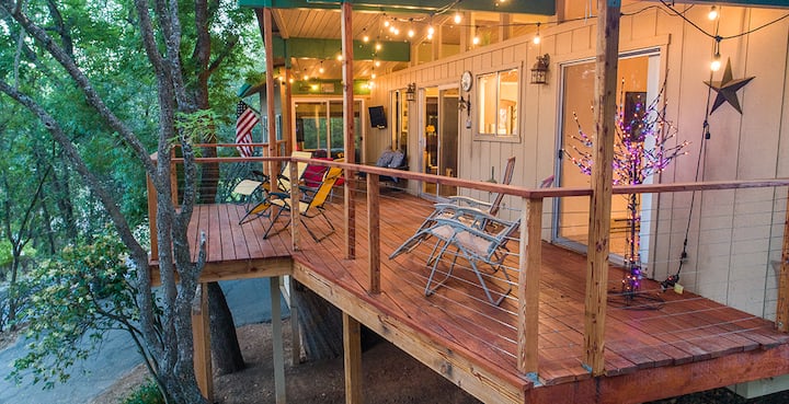 Rustic Charm Meets Modern Comfort. Perfect Getaway - Groveland, CA