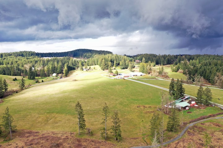 Jamestown Ranch a Country Retreat - Farm stays for Rent in Oregon City ...