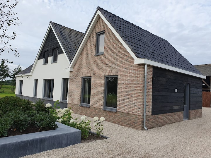 Compleet Nieuw Vakantiehuis "Villa De Berken" - Niederlande
