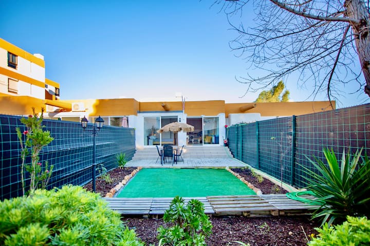 Private Garden House, Only 800m To The Beach - Albufeira