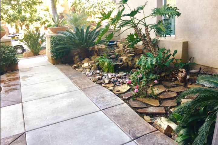 Tranquil Private Studio In An Upscale Community - Carlsbad, CA