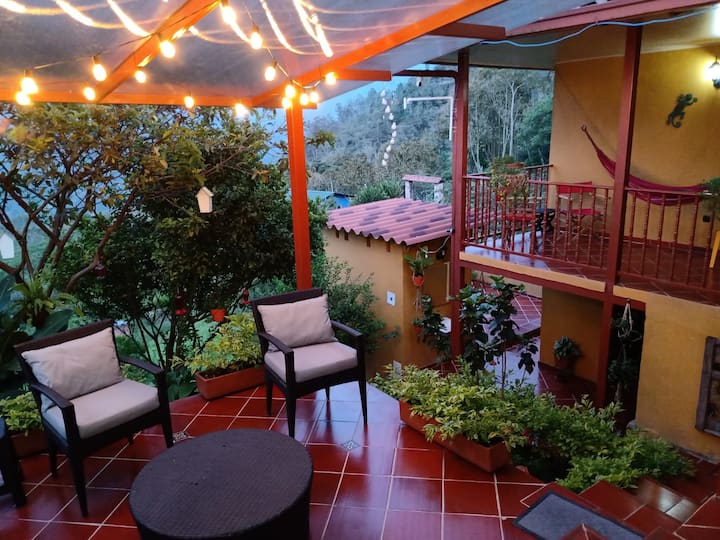 Relajante Casa Campestre A Solo 5 Min Del Pueblo - Choachí