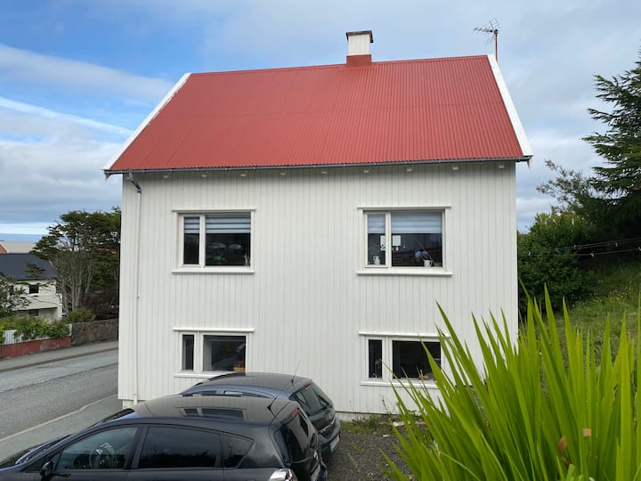 Cozy 5 Bedroom Villa In The ♥ Of Tórshavn - Faroe Islands