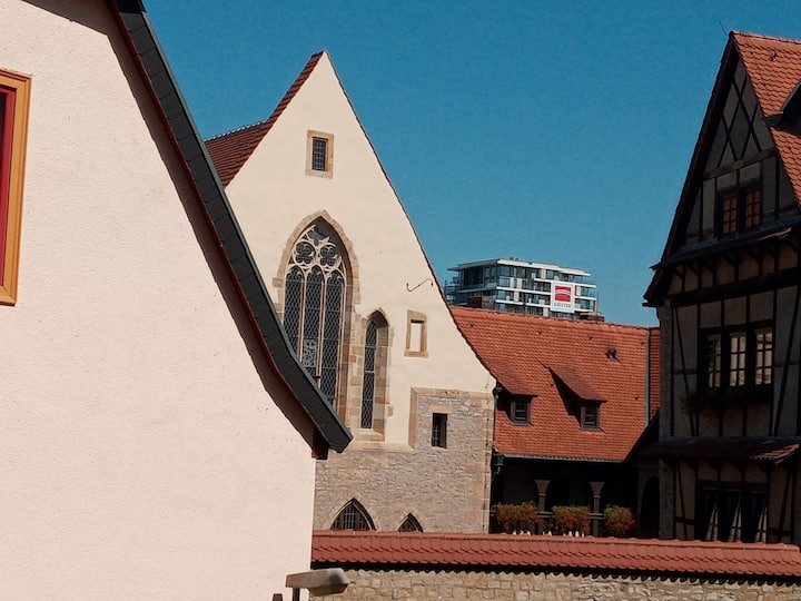 Mitten In Deraltstadt Und In Super Ruhiger Lage - Erfurt