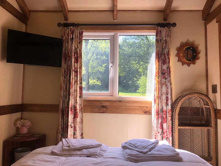 Clarabelle 
Railway Hut Hideaway - Skipton