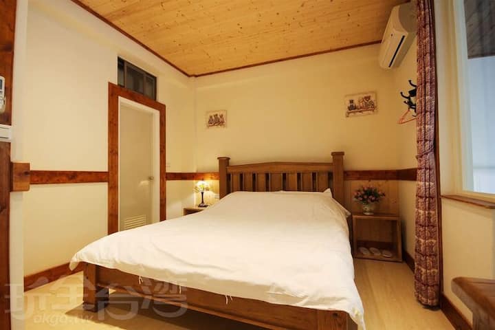 埔里淘米露民宿/二房一衛四人房/北歐實木傢俱 - 國姓