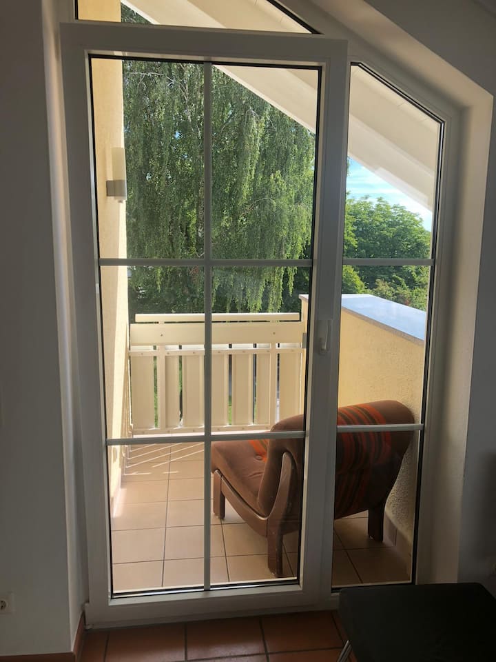 Schöne & Moderne Dachgeschosswohnung In Starnberg - Starnberg