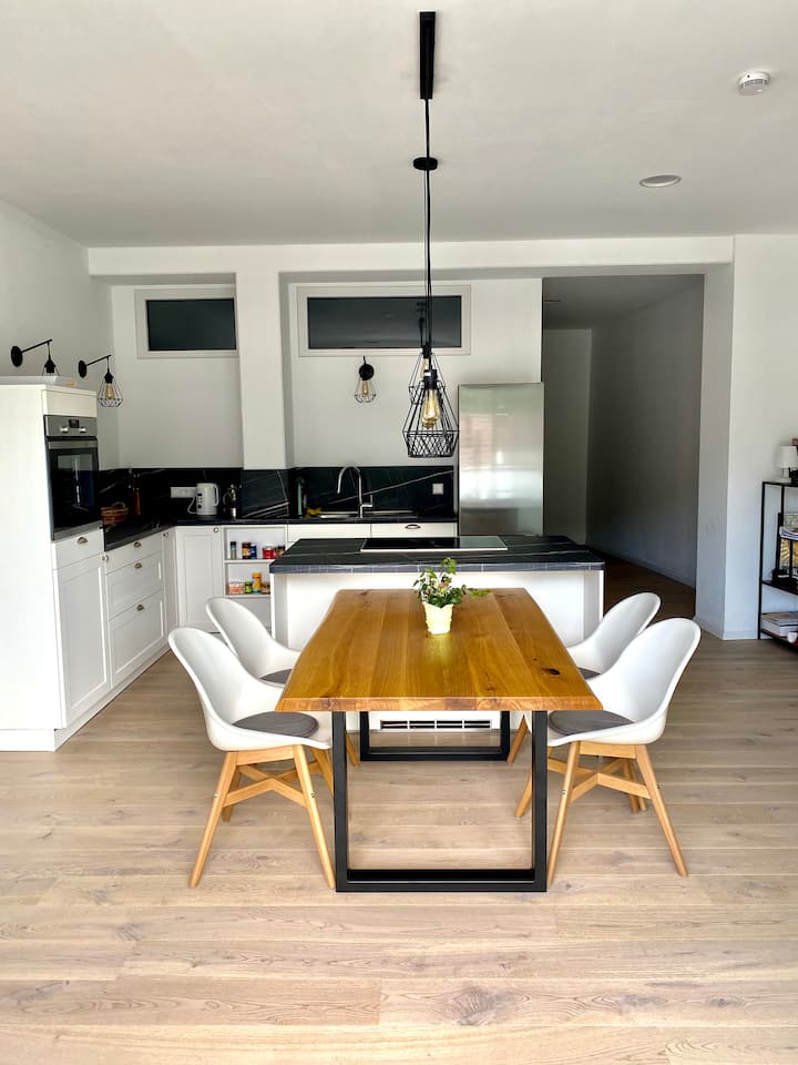 Exklusive 82 Qm Loftwohnung Mit Tiefgarage Zentral - Titisee-Neustadt