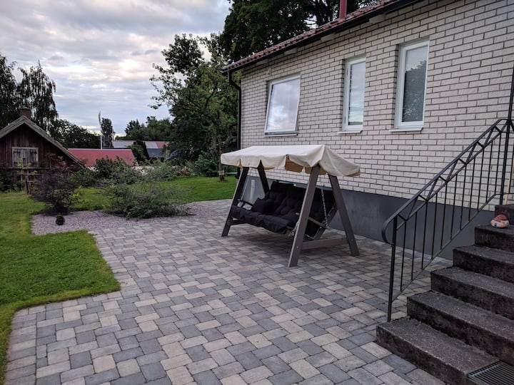 Tallängen - Huset I En Idylisk & Lugn Kungslena By - Tidaholm