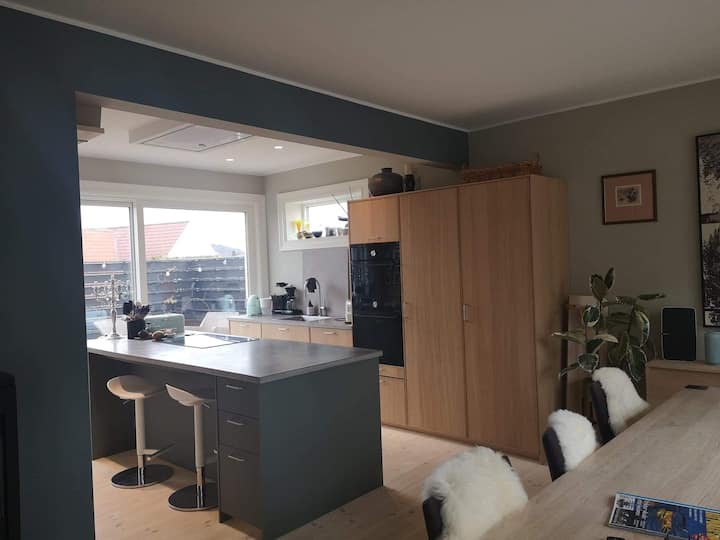 Koselig Lite Sørlandshus Bynært I Kristiansand - Kristiansand