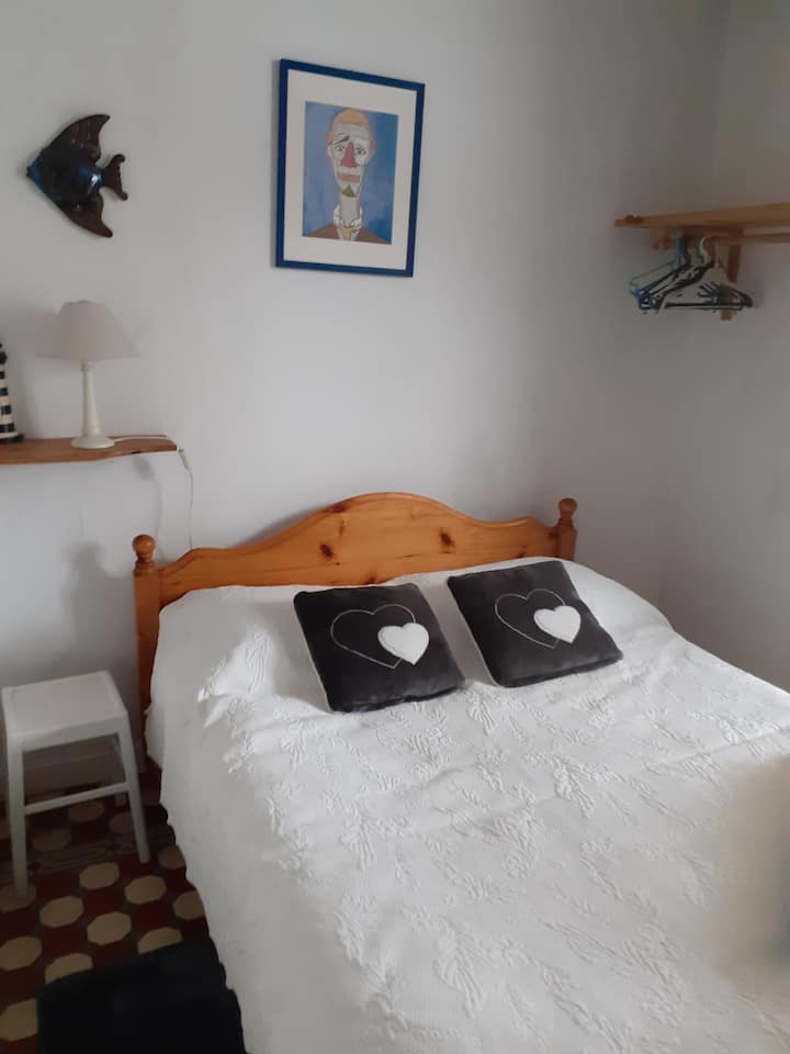 Chambre Indépendante Avec Salle D'eau Et Véranda - Rochefort