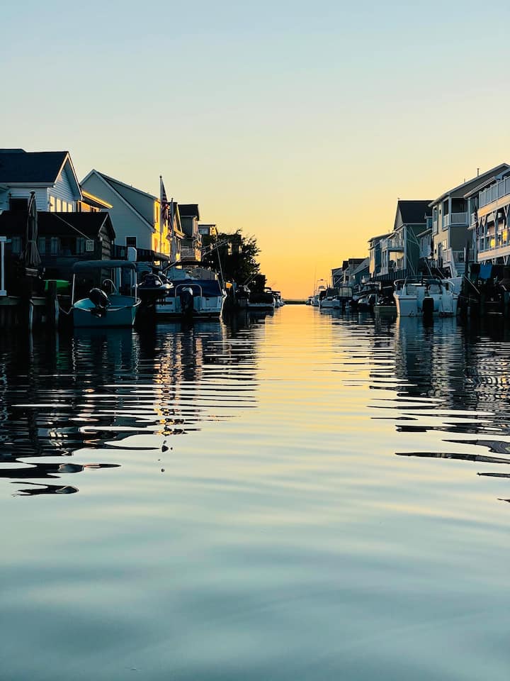 Waterfront Home, Walk To Beach - Lavallette, NJ