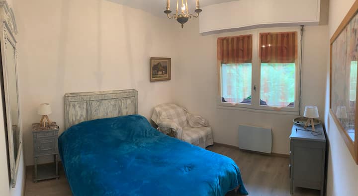 2 Chambres D'hôte  Avec Piscine Chauffée - Figeac
