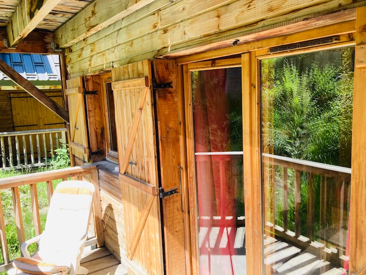 Chalet Cosy éTé/hiver Mitoyen + Piscine Chauffée - Saint-François-Longchamp