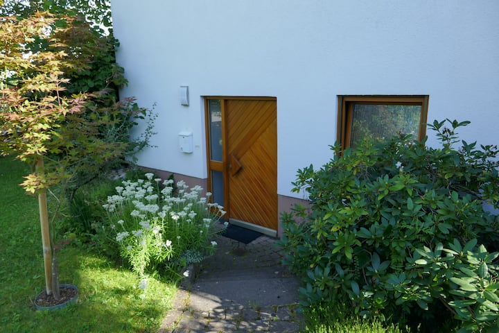 Schöne Ferienwohnung In Ruhiger Wohnlage - Herrenberg