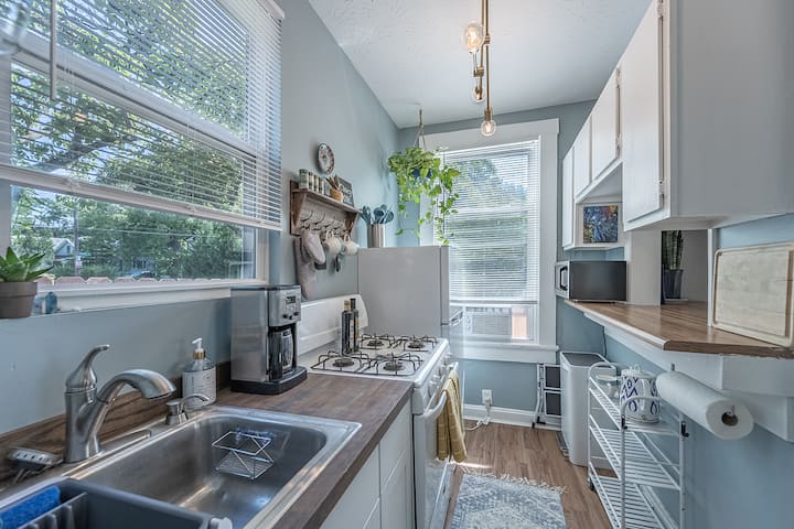 The Den - Cozy 1br In Central Pleasant Ridge - Wyoming, OH