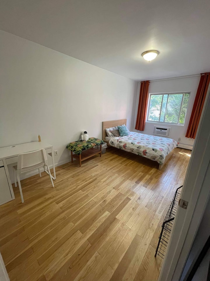 Master Bedroom In Flushing Queens - State of New York