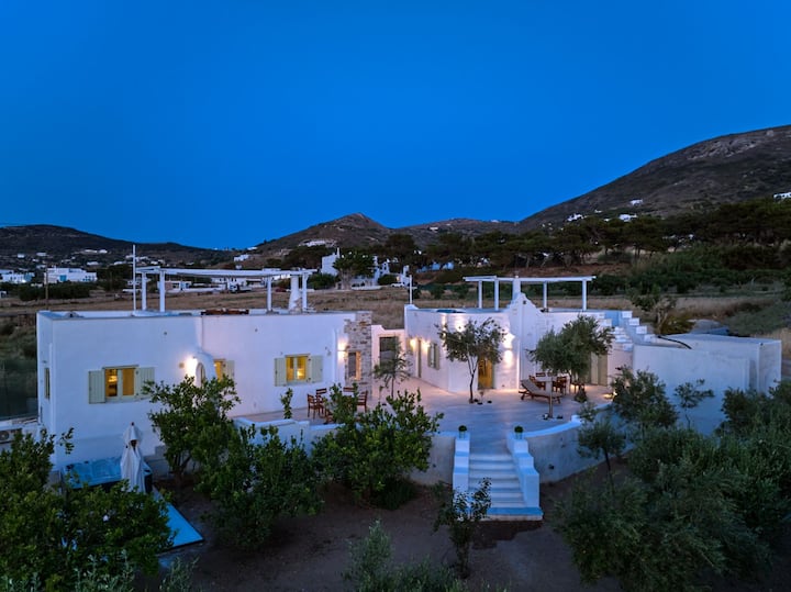 Marble Villa Iliad
(Brand New Villa) - Paros