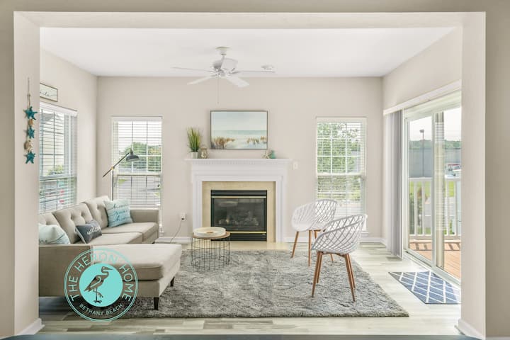 Sun, Sand & Pool – 4br Home For Families - Bethany Beach, DE