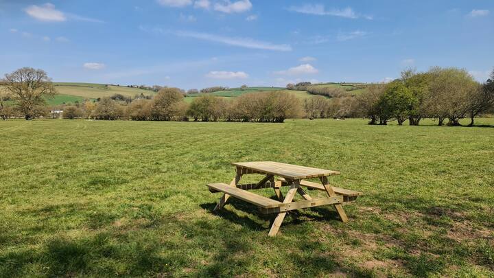 Main Meadow Pitch No 1 - North Devon District