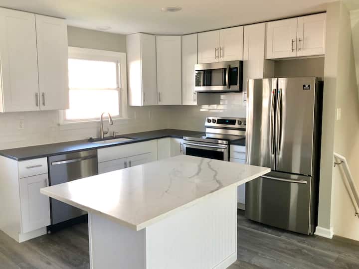 Getaway - 1 Block From Beach, 4 Mi To Ac &Parking - Brigantine, NJ