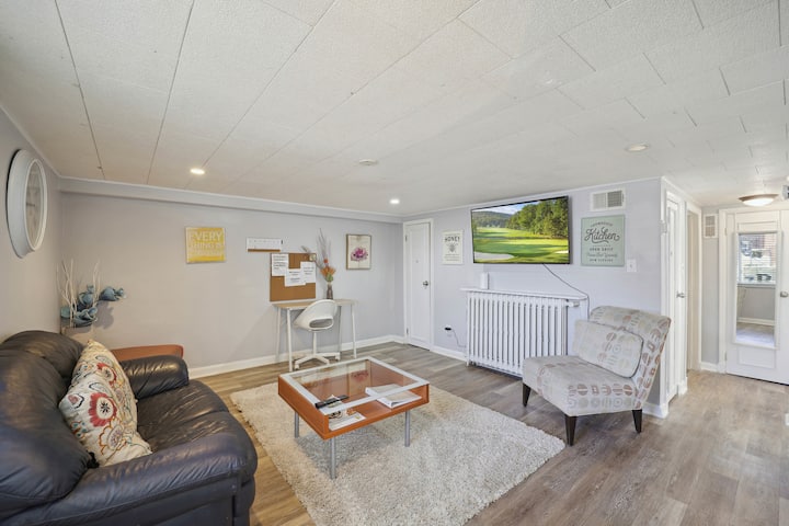 Prime  Location Arlington 1 Small House - Arlington, VA