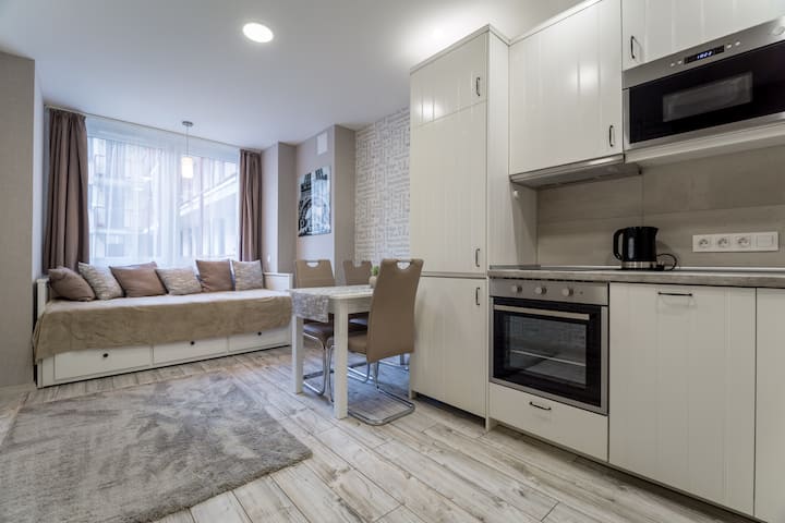 Bright & Cozy Downtown Flat|ac| Walk To Parliament - Budapest