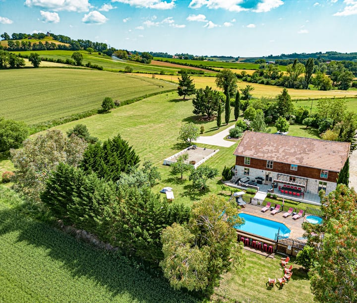 Private Pool, Spacious And Peaceful For 14 - Lot-et-Garonne