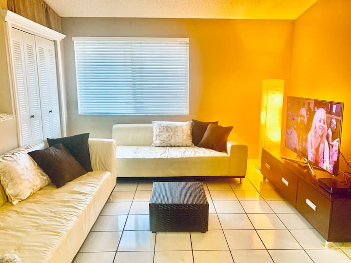 Habitación Con Baño Privado Y Parking /Miami - Doral, FL