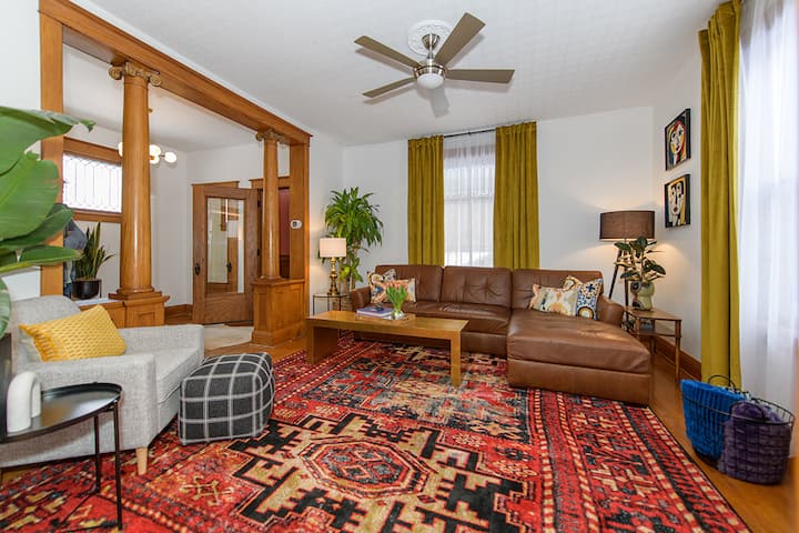 Charming 4 Bd 2 Ba, Zoo, Dt, Old Market, Cws - Omaha, NE