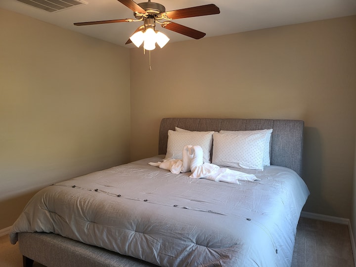 Triple Treat Get-away! - North Las Vegas, NV