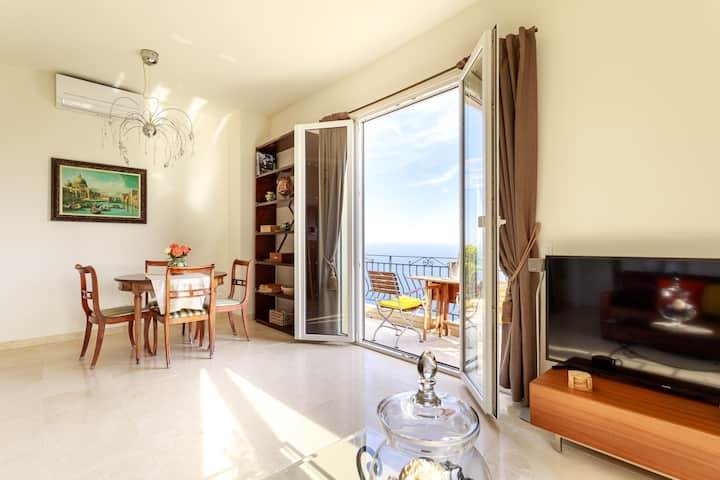 Sea View Apartment + Private Secure Parking 3 - ヴィルフランシュ＝シュル＝メール
