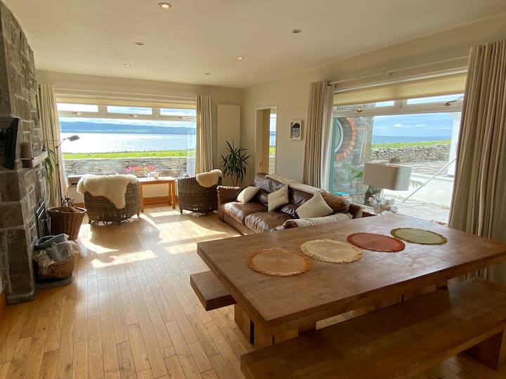 The Haven: 3 Bed Cottage, Incredible Sea Views - Lahinch