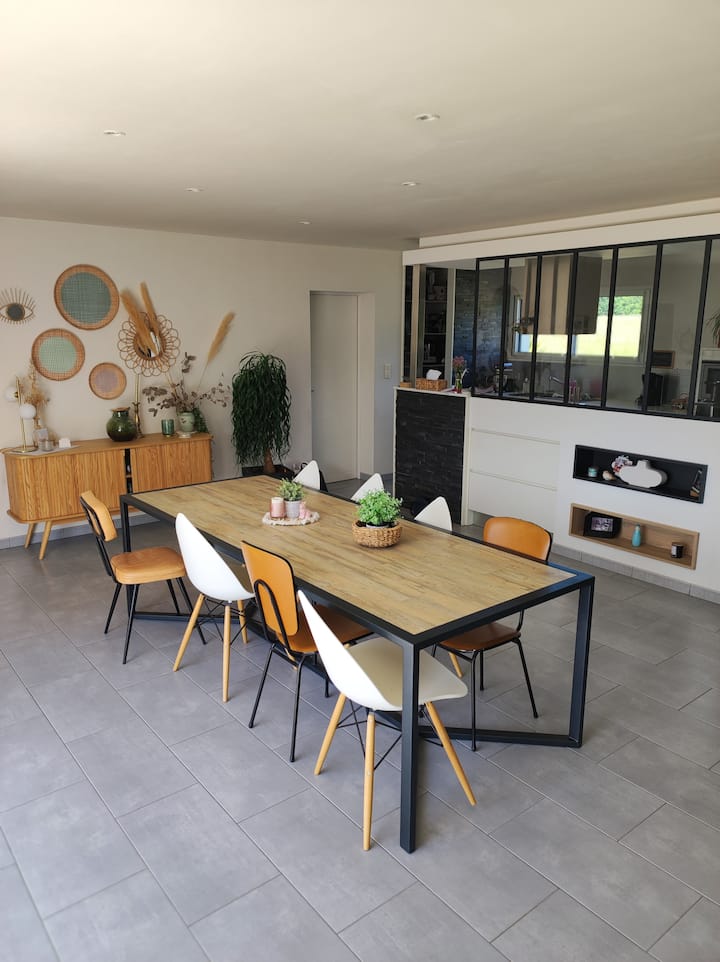 Maison Paisible Avec Jardin Et Piscine - Vendée