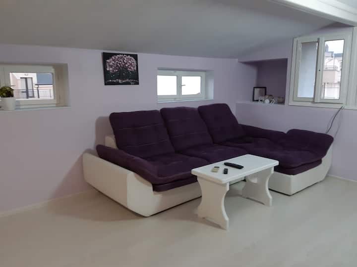 Top Floor Apartment In The Center Of Pomorie - 