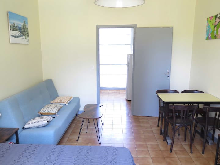 Charmant Appartement, 3 Couchages, Classé 2* - Saint-Germain-Laprade