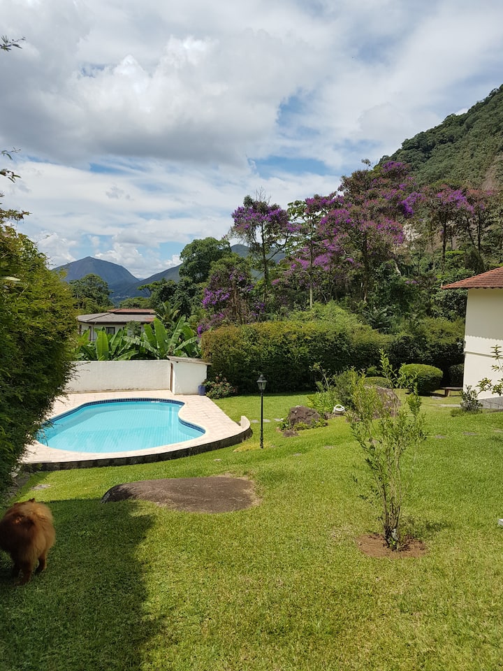 Casa C Piscina E Churrasqueira Próxima Ao Comércio - Teresópolis