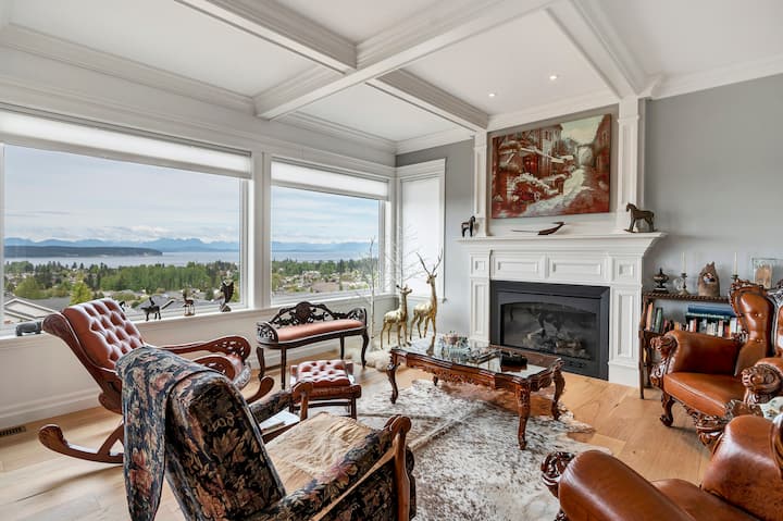 Falcon View: Spectacular Ocean And Mountain Views - Campbell River