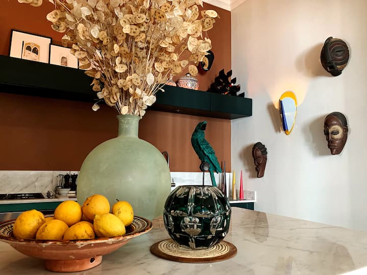 Colorful & Bright Apartment - Beirut