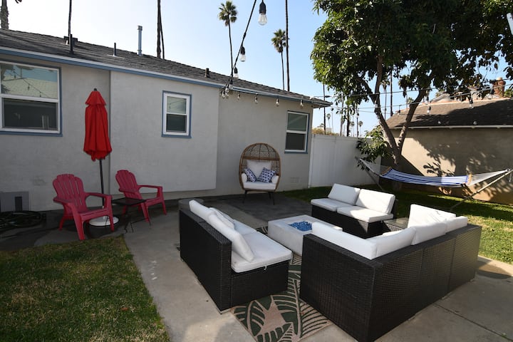 2 Bed 2 Bath 3 Blocks From Beach Sleeps 6 Dog Run! - Oceanside, CA