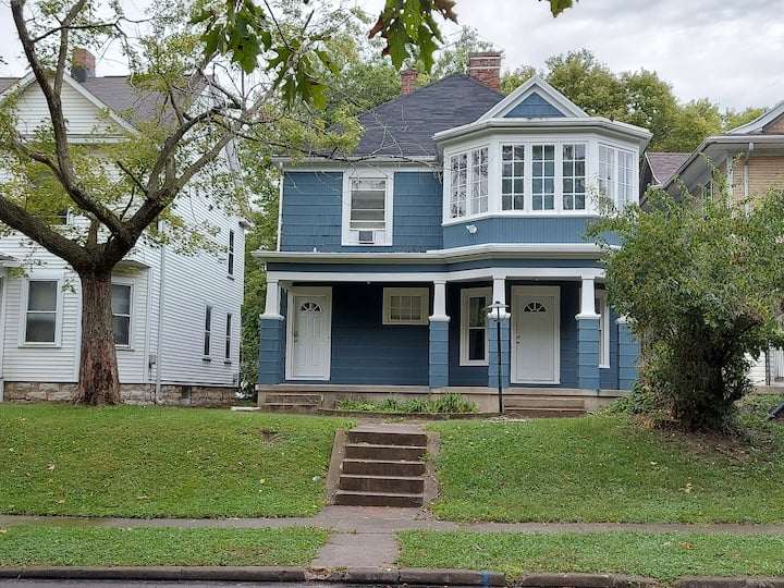 2 Bdrm Duplex - Close To Downtown, I-75 And I-35 - Dayton, OH