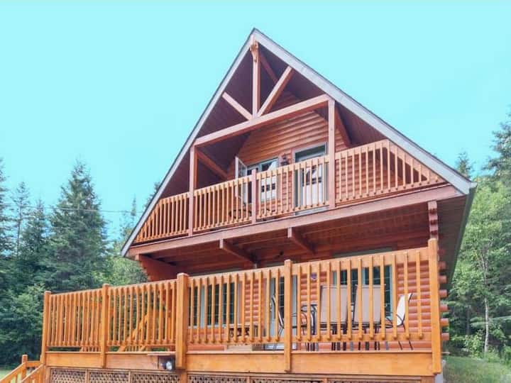 Le Malard: Log House Chalet With 3 Bdr And Hot Tub - Mont-Tremblant