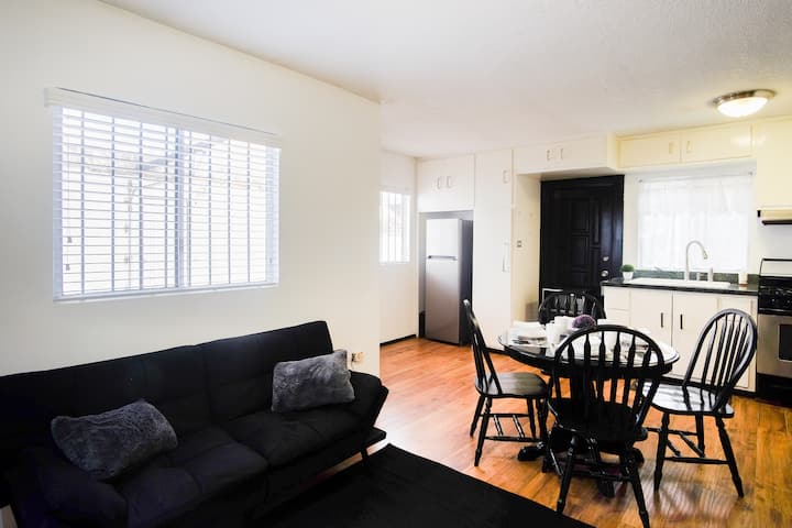 Cómodo Departamento Con Servicios Incluidos - Ensenada
