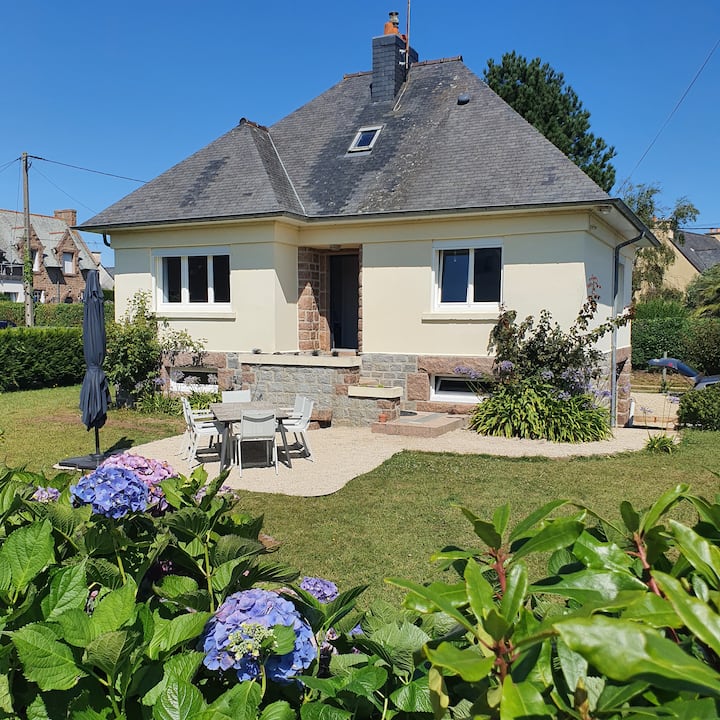 Maison Avec Jardin à Proximité Immédiate De La Mer - Perros-Guirec