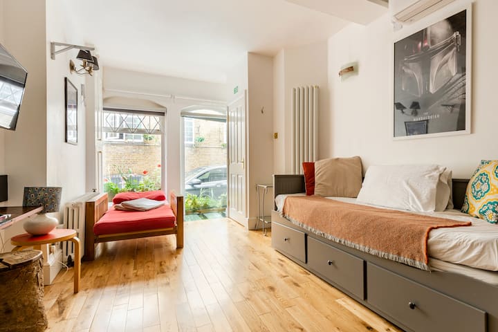 1quirky Super-king Flat In Central Westminster - London