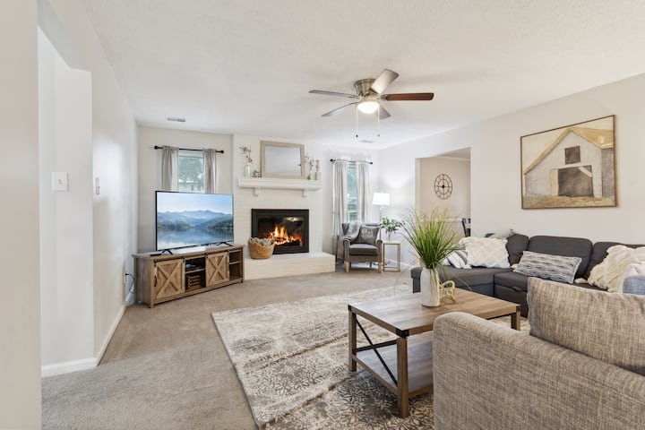 Furnished 3br - Large Yard, All Utilities, Garage - Virginia Beach, VA