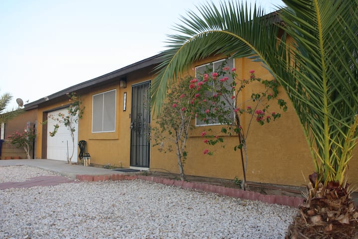 Yuma-foothills House Near Walmart And I-8 Freeway - Yuma, AZ