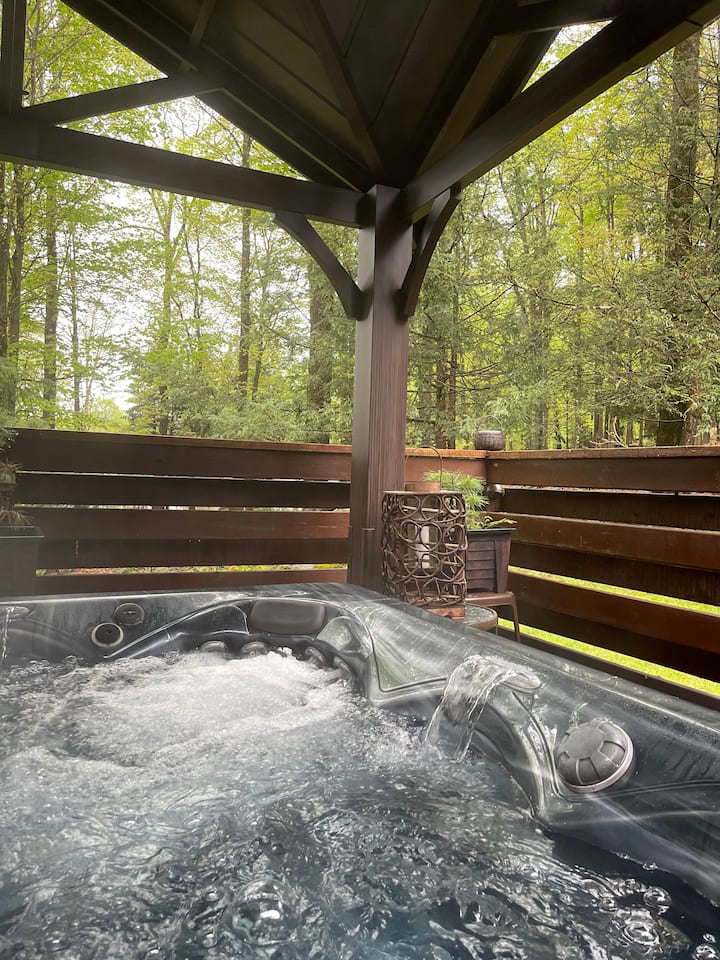Cheerful 3bedroom Cabin House Hot Tub/lake Access! - Lake Wallenpaupack, PA