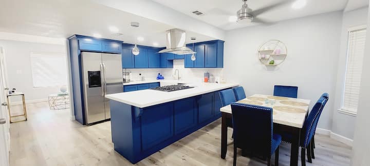 Stunning 3-bedroom Condo! - Bakersfield, CA